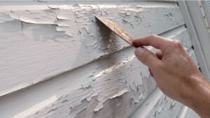 How to Scrape Paint from Wood / Metal {5 EFFECTIVE TRICKS}